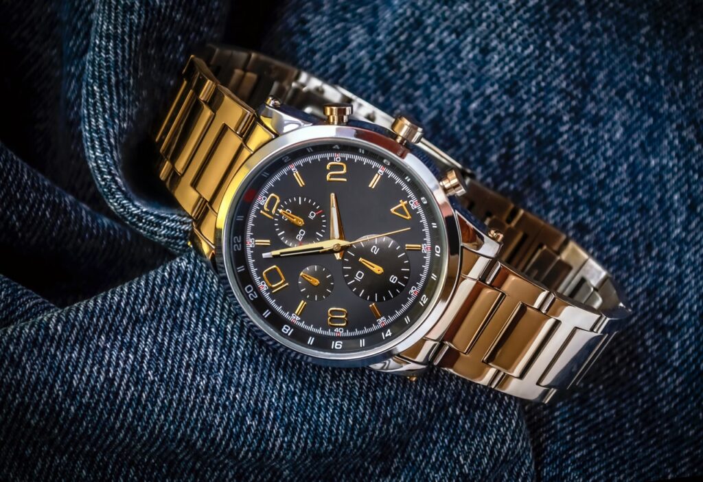 A List Of The Top 6 Gold Watches For Men | Prowatches